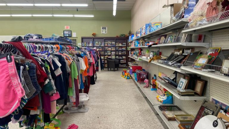 This Massive Colorado Thrift Store Is A Treasure Hunt With Dirt-Cheap ...