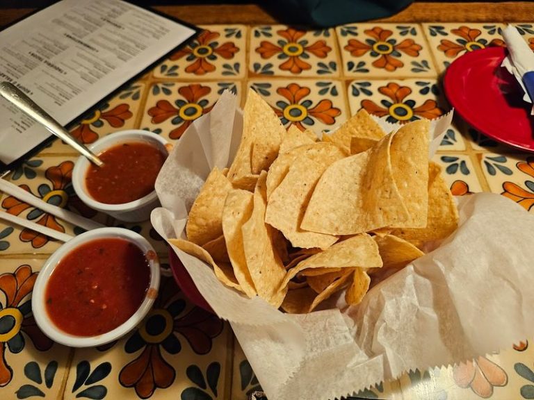 This Mexican Buffet In Detroit, Michigan Is A Flavor Lover’s Dream When ...