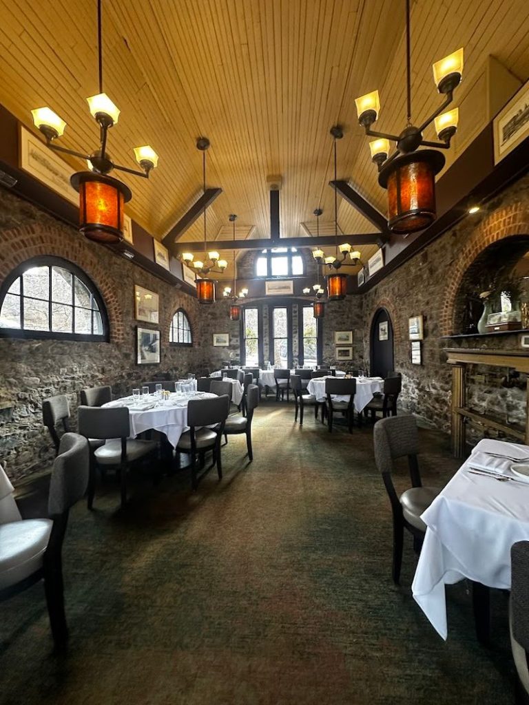 This Michigan Train Depot Restaurant Feels Straight Out Of Another Era