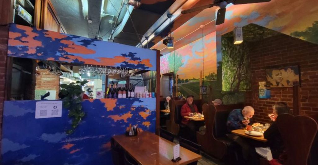 This Ohio Brunch Café Is So Good, People Swear It's Worth The Drive