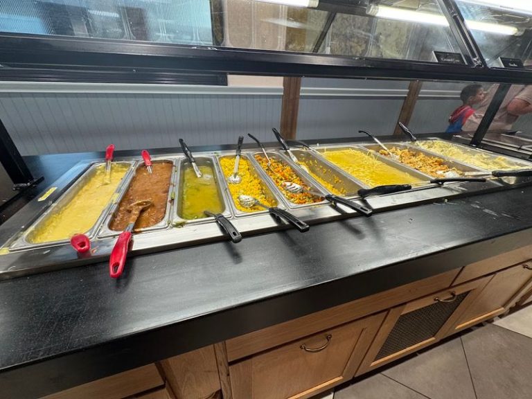 This Ohio Buffet Brings Back The Comfort Of Classic Home-Style Cooking
