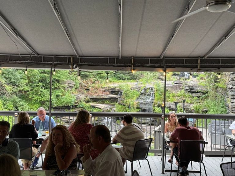 This Pennsylvania Restaurant Lets You Dine Inside With Waterfall And ...