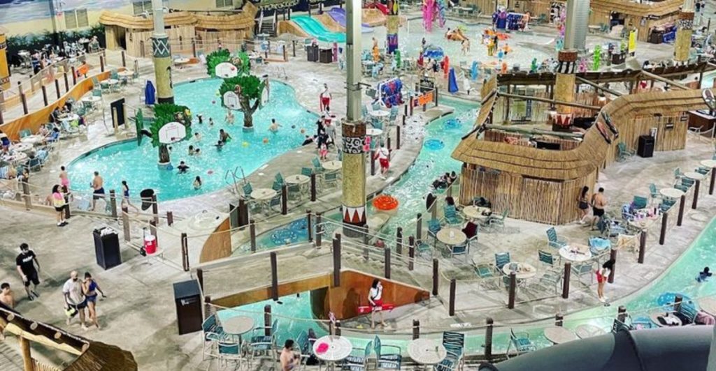 This Pennsylvania Water Park Brings A Larger-Than-Life Family Adventure ...