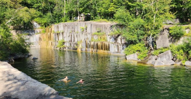 This Vermont Marble Quarry Became One Of The Most Beautiful Swimming ...