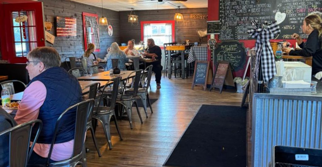 Why This Ohio BBQ Spot Belongs On Every Food Lover's Bucket List