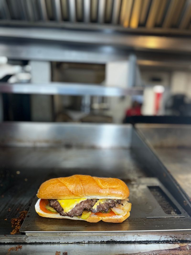 These Forgotten '80s Georgia Fast-Food Burgers Locals Still Miss