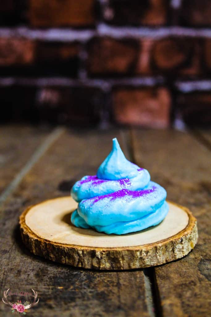 Aladdin Inspired Dessert – Genie Themed Meringue Cookie - Ever After in ...