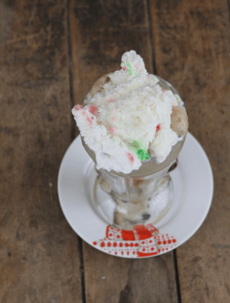 Holiday Drinks- Peppermint Ice Cream Float - Ever After in the Woods