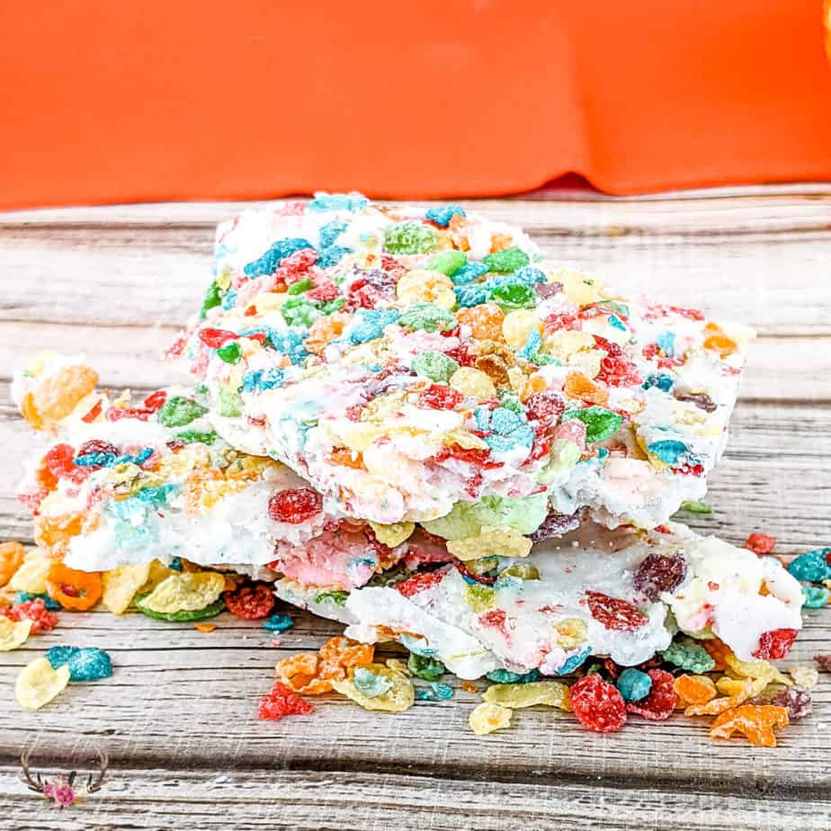 Fruity Pebble Chocolate Bark | Rainbow Chocolate Bark - Ever After in ...
