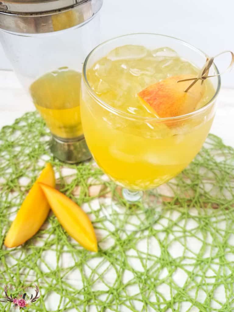 Mango and Vodka Summer Breeze Cocktail - Ever After in the Woods