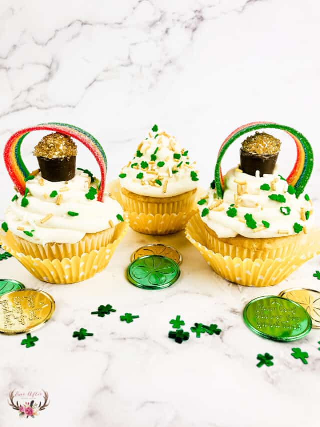St. Patrick's Day Cupcakes - Ever After in the Woods